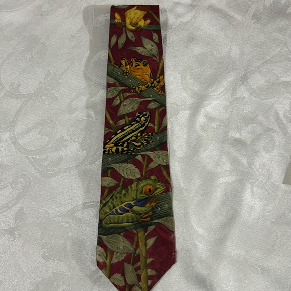 Bruce’s rainforest tie | Other | Save The Rainforest Tie Endangers ...